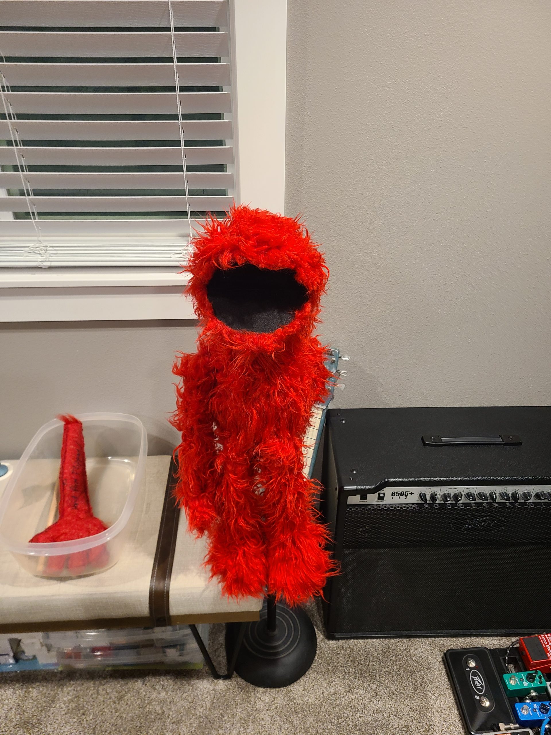 Elmo from Sesame Street Replica Build - Puppet Stitches