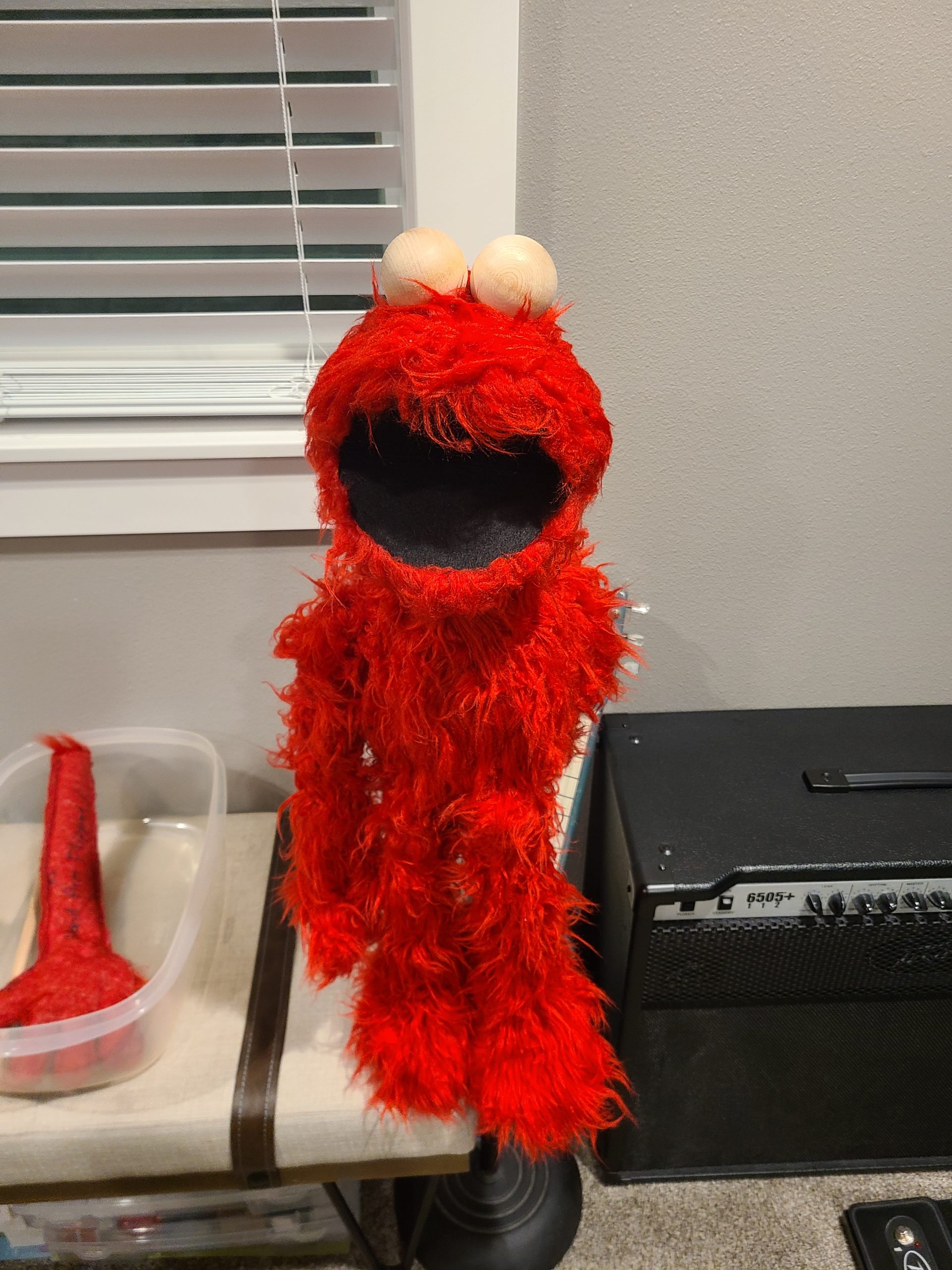 Elmo from Sesame Street Replica Build - Puppet Stitches
