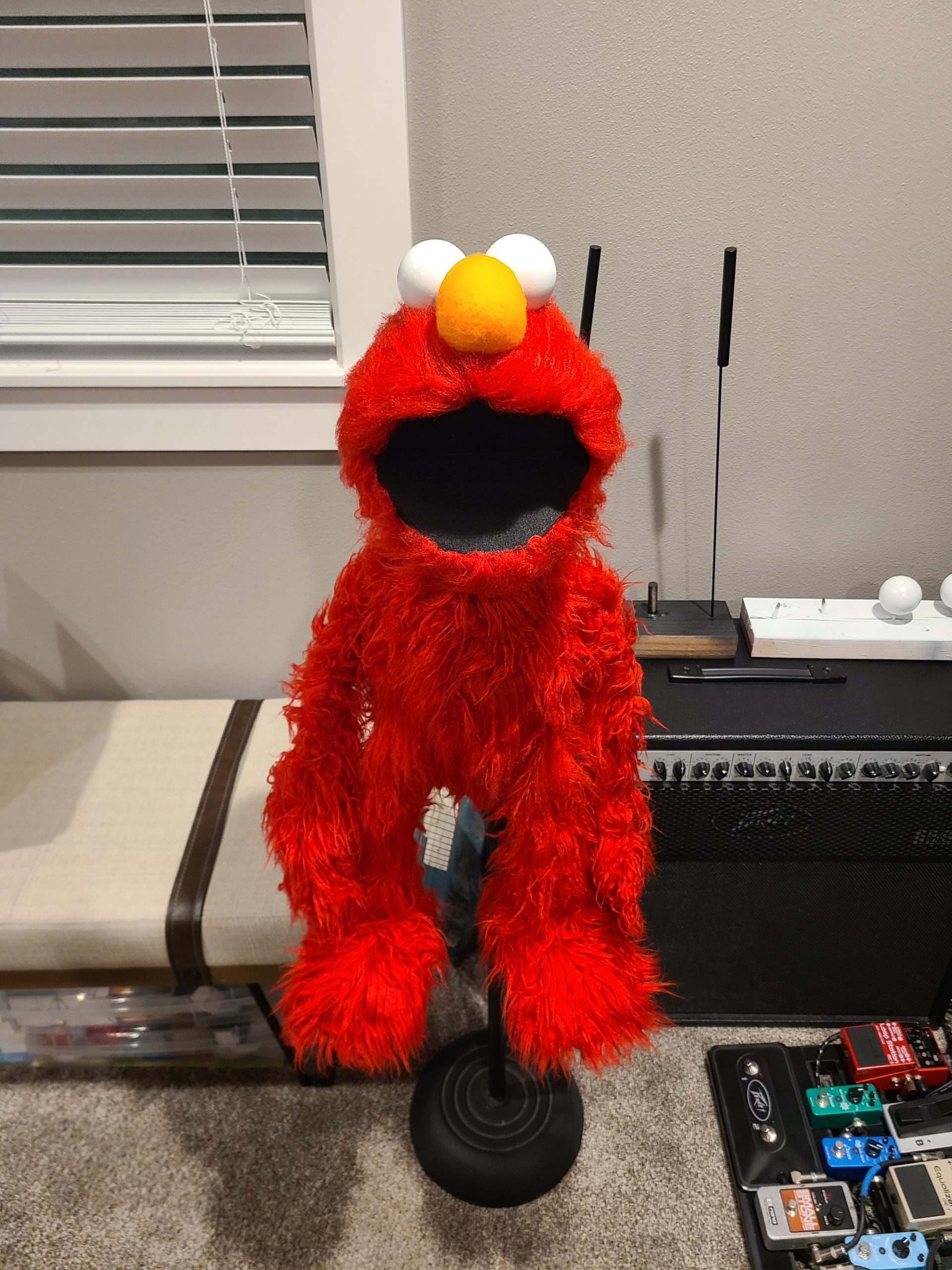 Elmo from Sesame Street Replica Build - Puppet Stitches