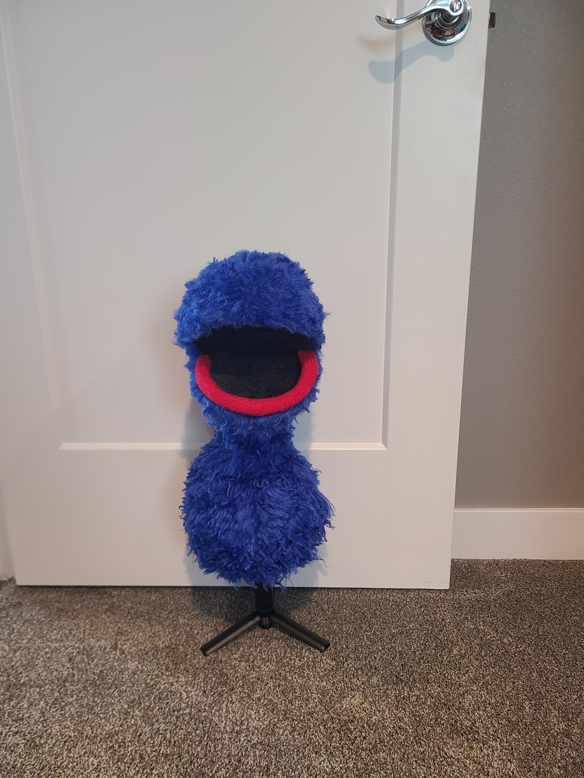 Grover from Sesame Street Replica Build - Puppet Stitches