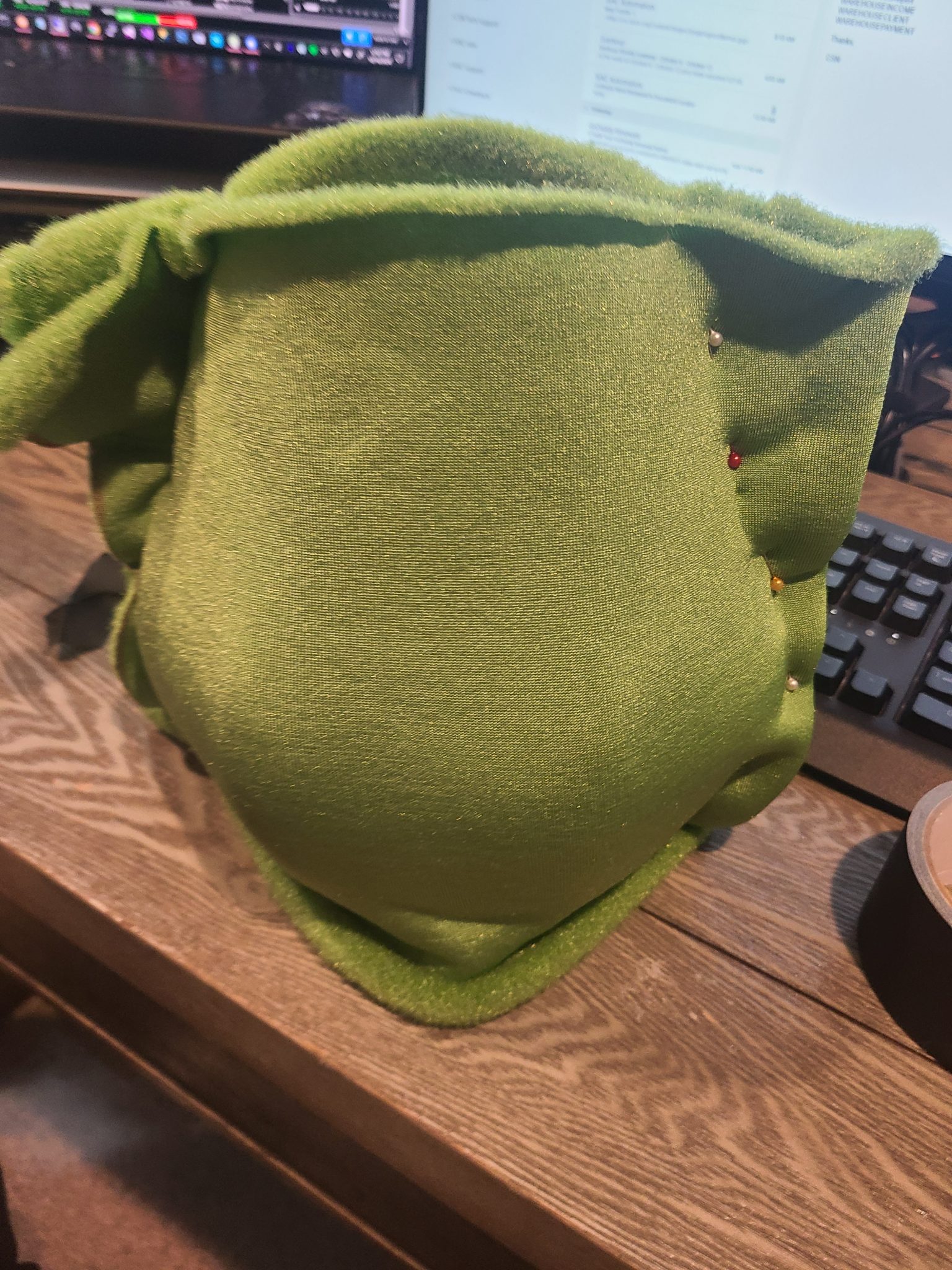 Kermit from The Muppet Show Replica Build - Puppet Stitches